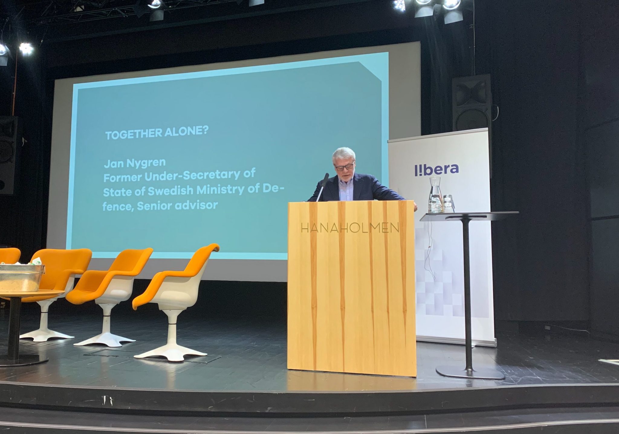 Seminarium - Together Alone? - Frivärld